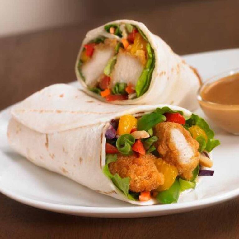 Crispy Chicken wrap – Royal Gulf Restaurant